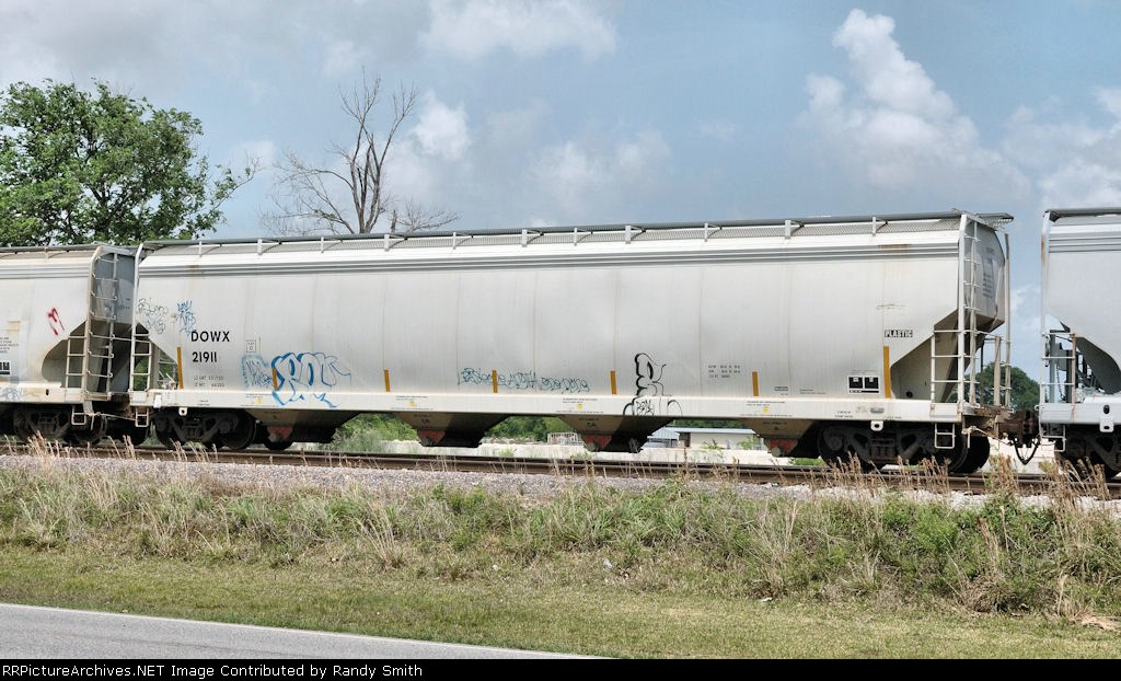 Dow Chemicals, 4 Bay Covered Hopper